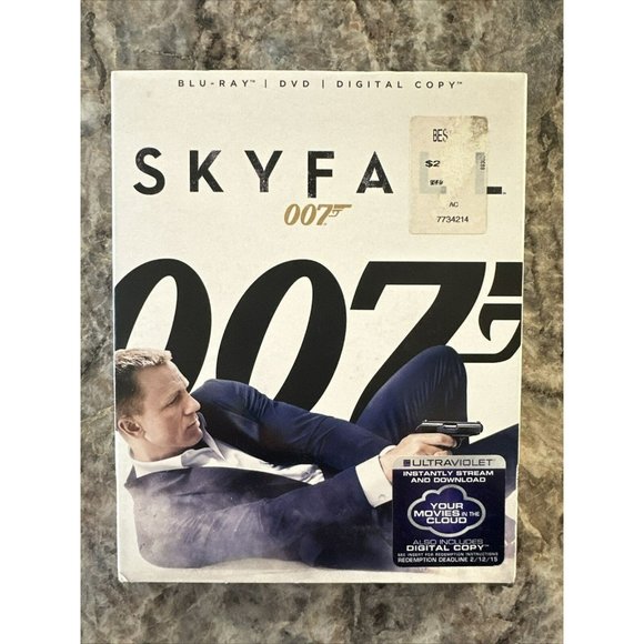 Media | Skyfall Bluraydvd 213 2disc Set Includes Digital Copy ...